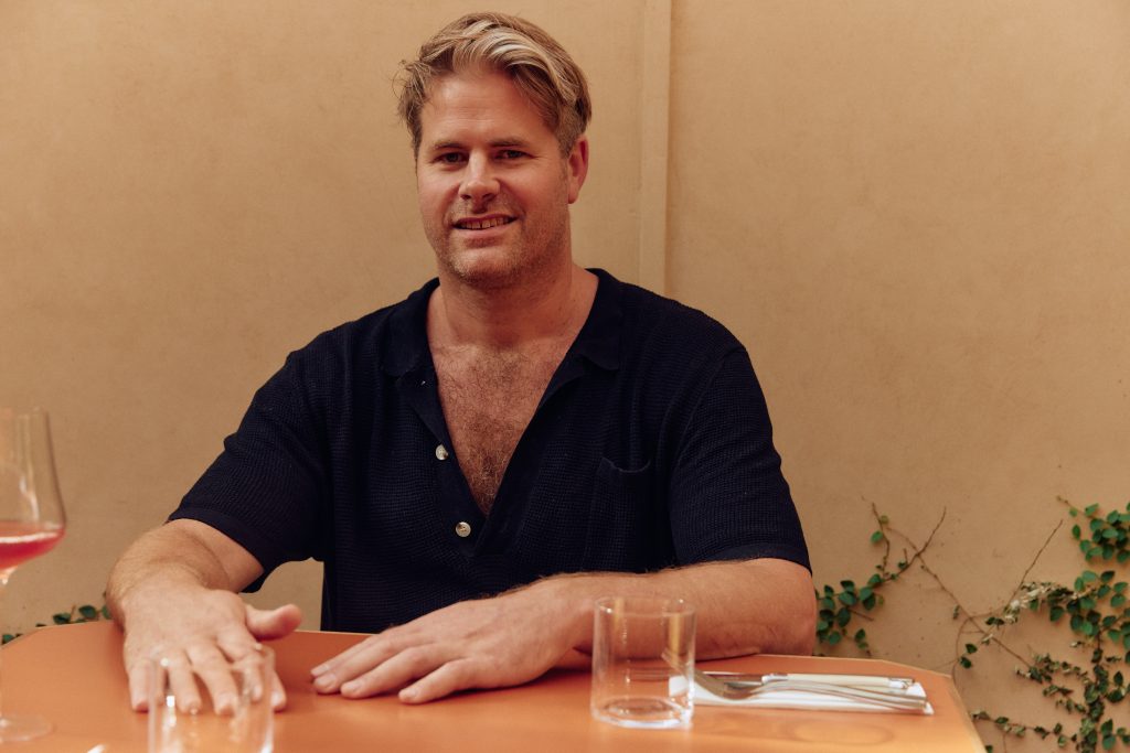 At The Bar with Simon Denman from Bahama Gold - The Write Drop